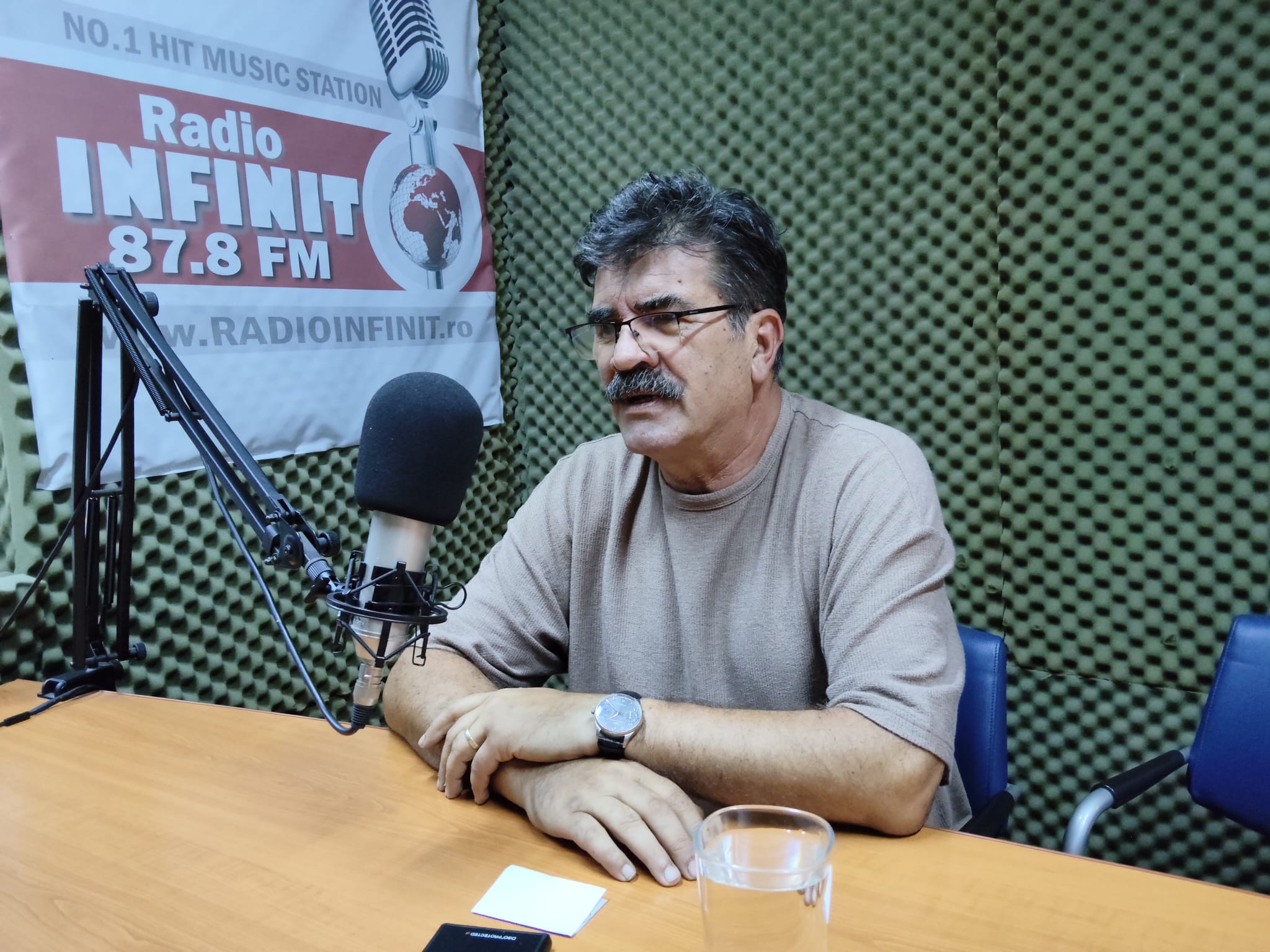 Interviurile Infinit FM din data de 15 iulie 2025. Invitat: Laurențiu ...