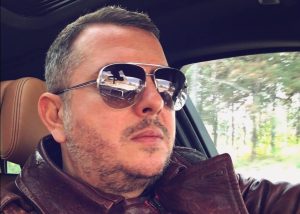09:06 Deputat AUR, plătit de cea mai mare companie de pariuri cu 300. ...