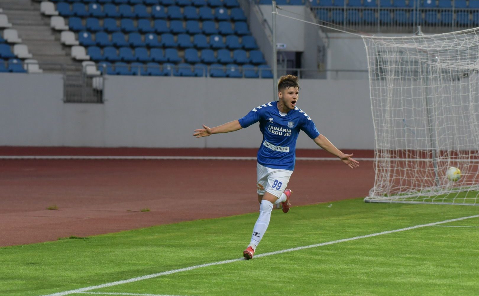 CSM Târgu Jiu, la cea de-a treia victorie consecutivă din play-out ...